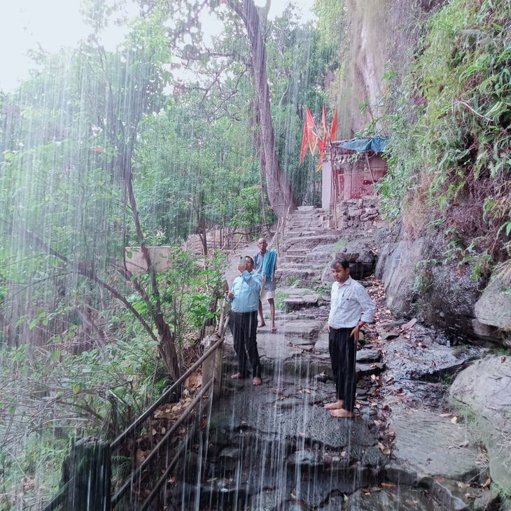 Today on Kartik Purnima, crowd of people will gather in Narsinga Ganga ...