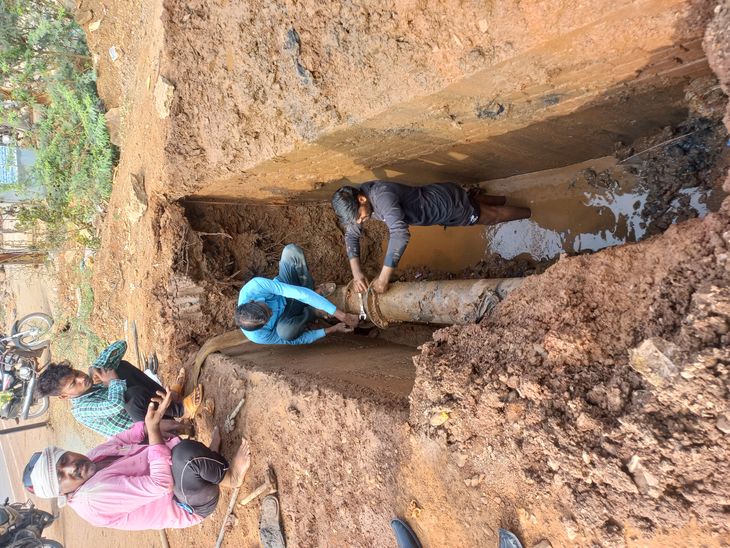 Leakage again in pipeline during testing after improvement | सुधार के ...