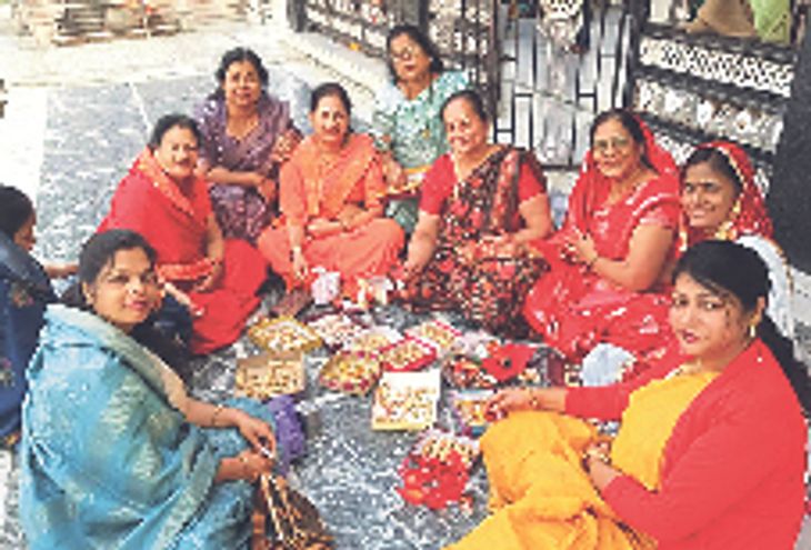 Deepdan Mahotsav held at All India Agrawal Women's Conference | अखिल ...