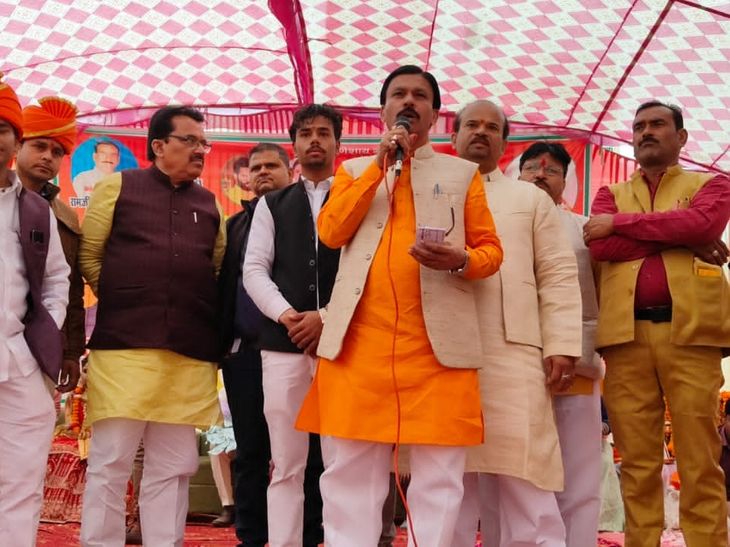 All caste girl marriage festival in Auraiya | औरैया में सर्वजातीय कन्या ...