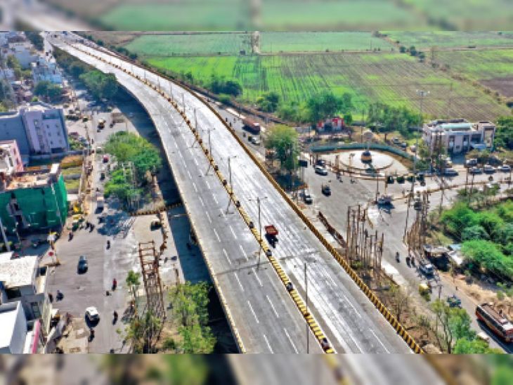 This is the pace of our work; Third arm of Juni Indore Bridge built in ...