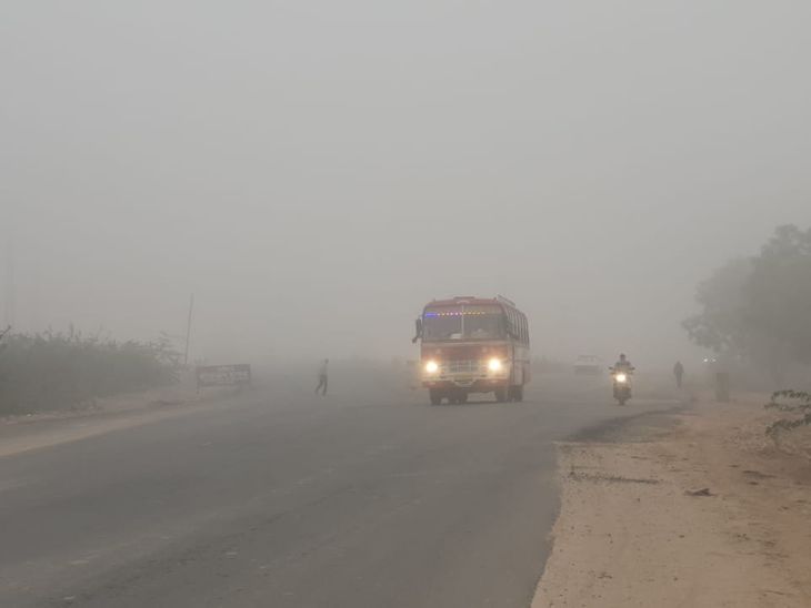 Dense fog in Marwar Mundwa | मारवाड़ मूंडवा में छाया घना कोहरा: दिन में ...
