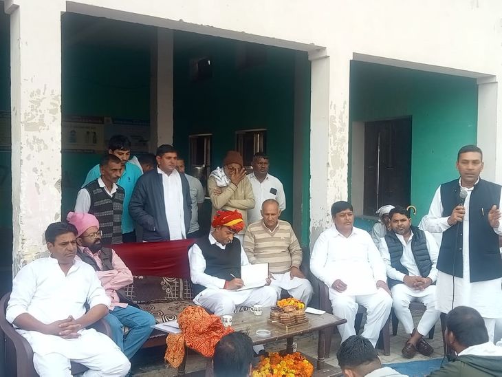 Los and district in-charge in Baliali and Rohanat gave tips to ...