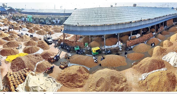 One lakh sacks arrived in 6 hours, 40 thousand sacks reached Poogal ...