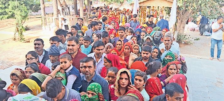 In Bhagwat, Lord Parikshit narrates the story of birth, praise of ...