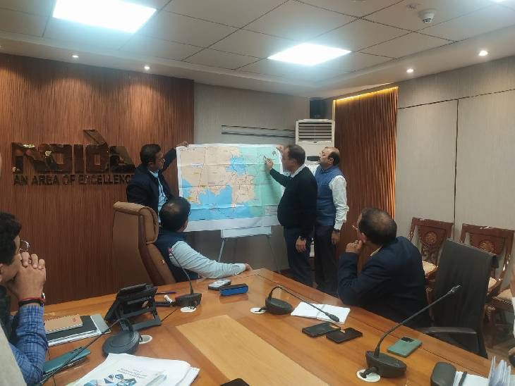 Yamuna Pushta Road will become an alternative to expressway | यमुना ...