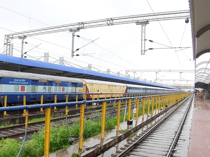 One trip of GT Express restored | जीटी एक्सप्रेस की 1-1 ट्रिप बहाल ...