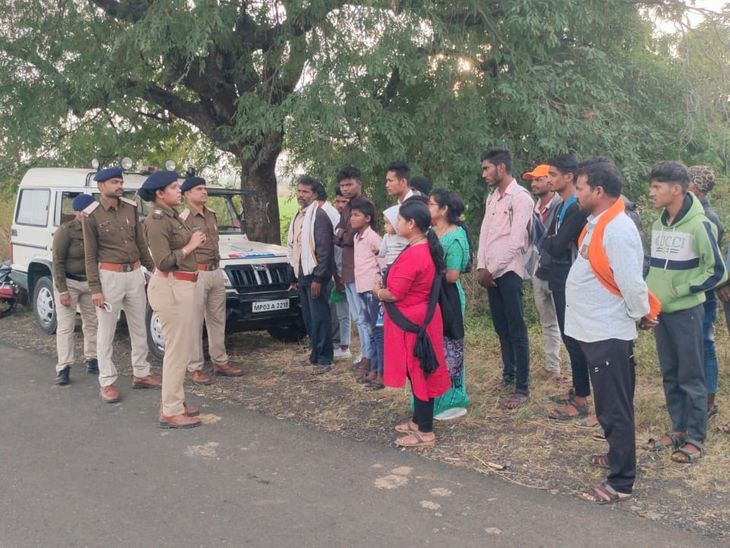 Special awareness campaign of Multai Police | मुलताई पुलिस का विशेष ...