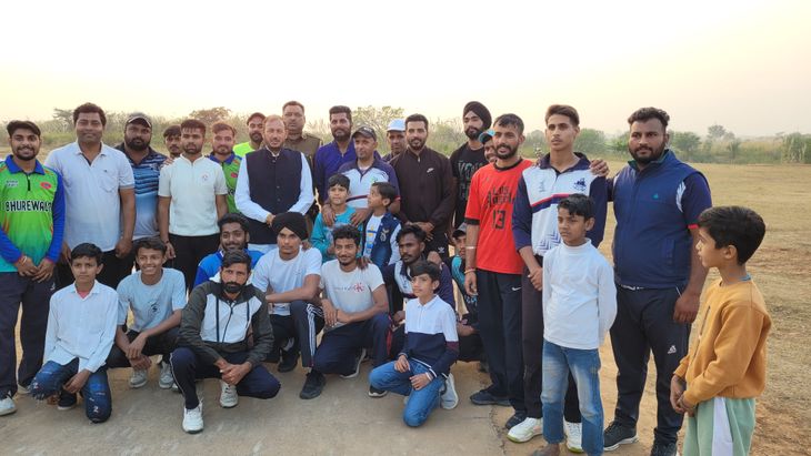 Cricket tournament organized, 18 teams took part, Bhurewala won the ...