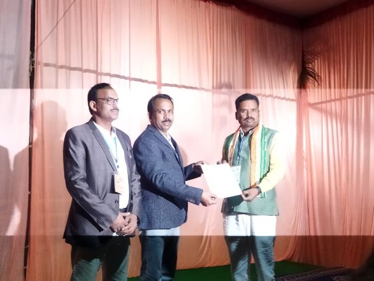 Omkar Markam won for the fourth time | चौथी बार जीते ओमकार मरकाम ...