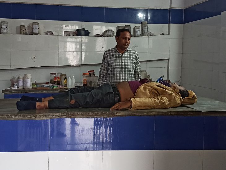 Bike rider dies due to collision with Eicher vehicle, social workers ...