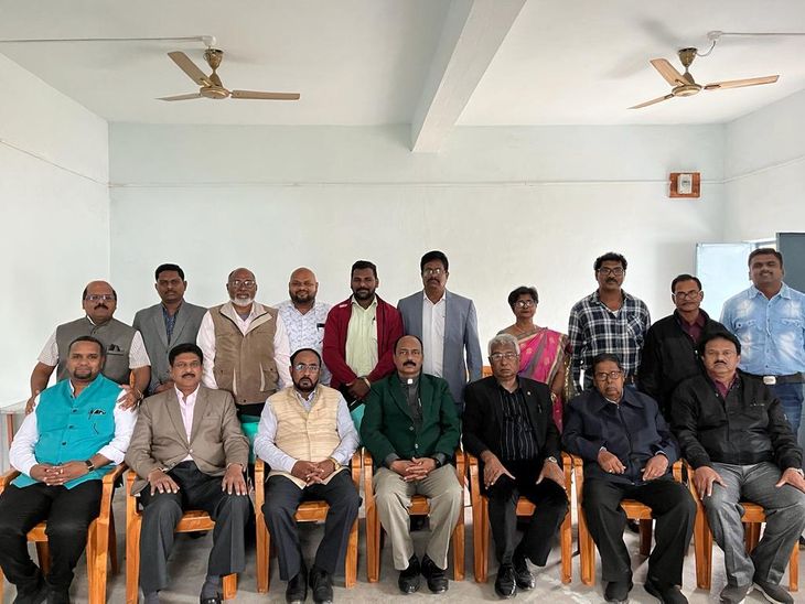 Christian National Fair in Madaku Island in February, Kavi Sammelan ...