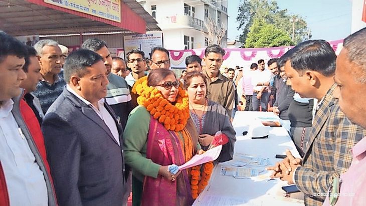 India is becoming famous in the world because of PM Modi: Santosh ...