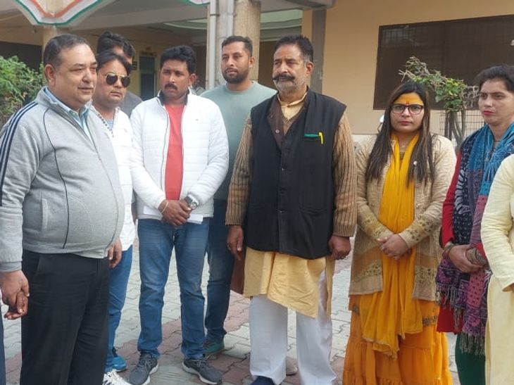 Anger in the Kshatriya community due to the murder of the national president of Karni Sena ...