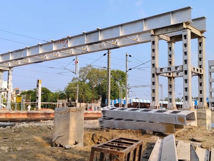 One side foot over bridge will be built at Baran railway station Second ...