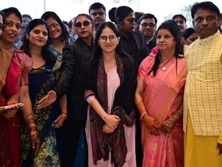 Jaya Kishori Kanki Dham Visit Photos | Kishanganj Ramdev Baba Mandir ...