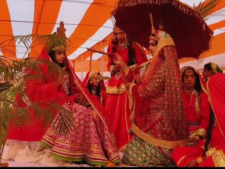 Marriage festival on the sixth day of Siya-Piya Milan Mahotsav, Pushp ...