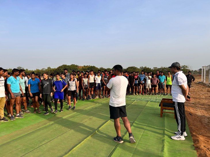 Army recruitment training for youth in Janjgir | जांजगीर में युवाओं को ...