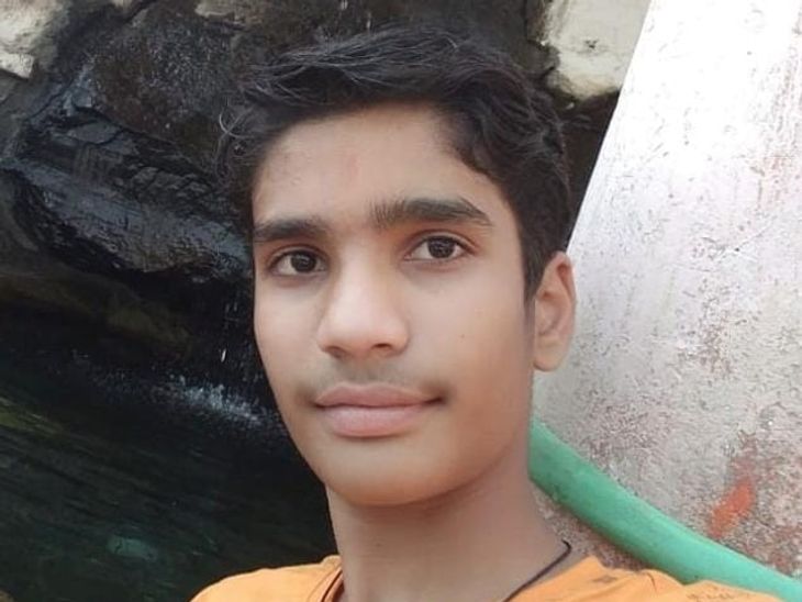 9th class student missing from Khaniyadhana | खनियाधाना से लापता 9वीं का छात्र: आखरी बार चंदेरी ...