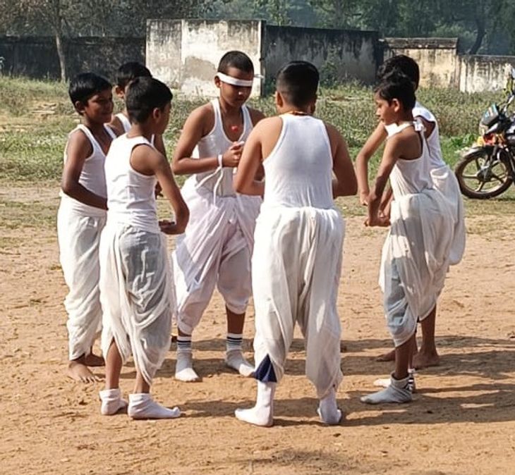 Baba Guru Ghasidas's birth anniversary in Kandel School, students ...