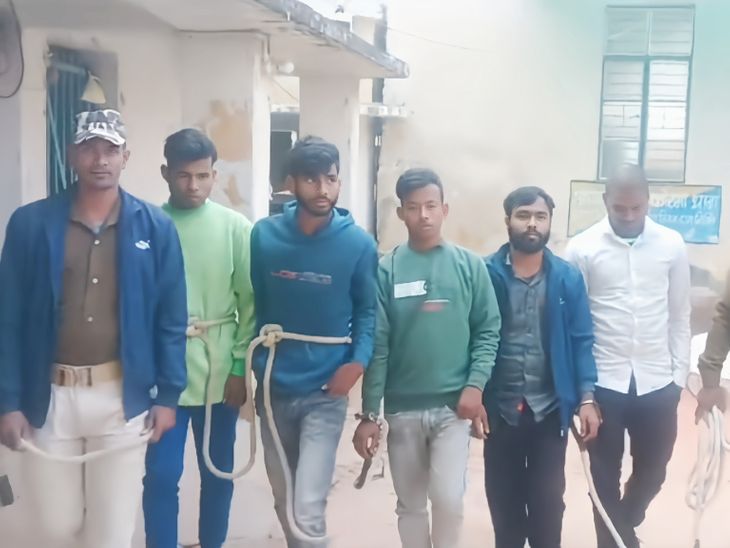 5 members of cyber gang arrested, 7 lakh 30 thousand rupees recovered ...