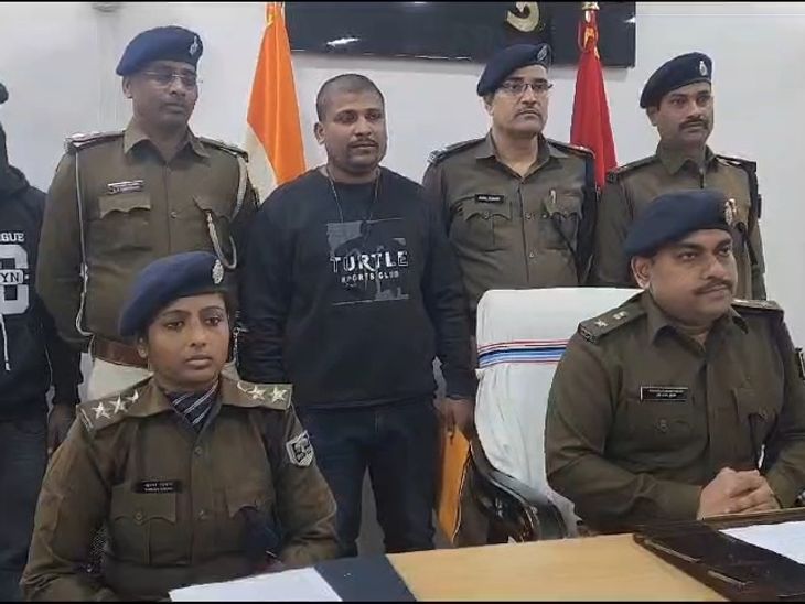 Top 10 criminal Ravi Sahani arrested, Country made cartridges recovered ...