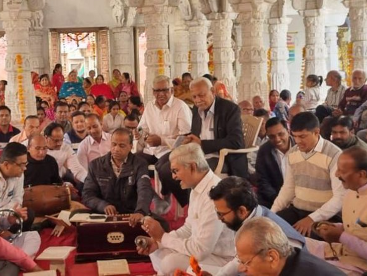 Parshva Panchkalyanak Puja held at Navlakha temple