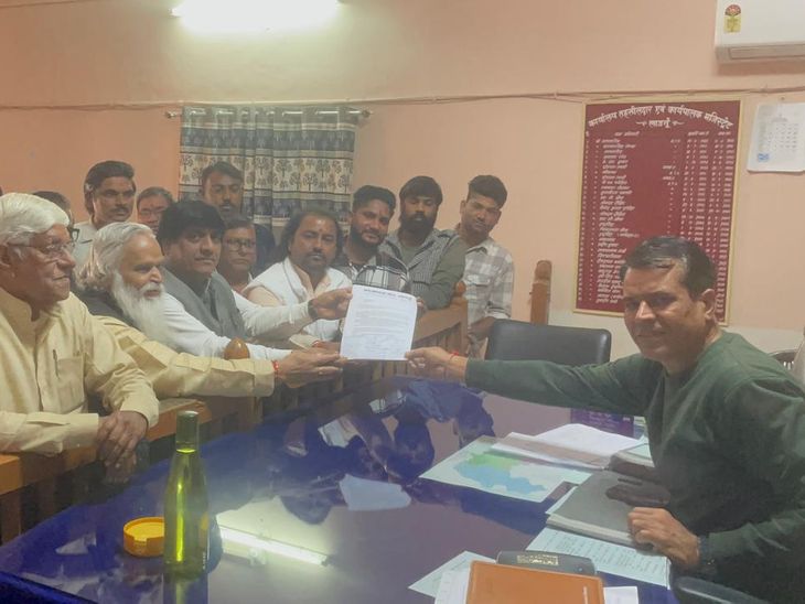 Sadbhavna Manch submitted memorandum to Tehsildar in Ladnun | लाडनूं ...