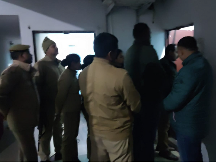 Six members of sex racket arrested in Lankan lodge Interrogation of five girls including the ...