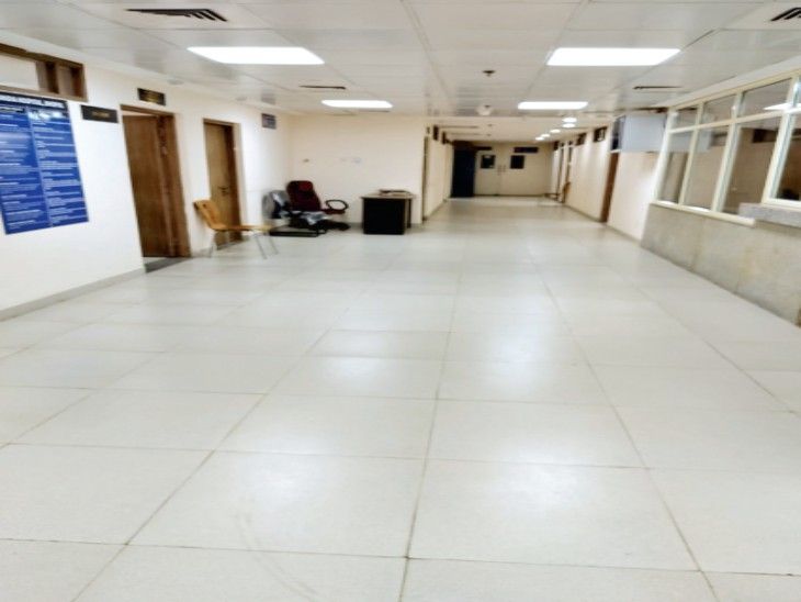 Hospital superintendent 'captures' the space for 50 children's beds ...