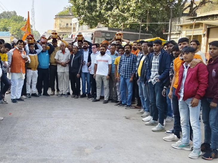 Akshat Kalash chariot leaves for 10 divisions of Udaipurwati ...