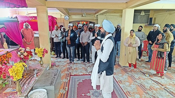 In Shujalpur, prayers were offered in the Gurudwara to pay tribute to ...