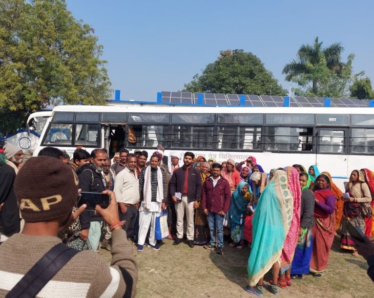 102 patients examined, 50 identified for operation | 102 मरीजों की हुई ...