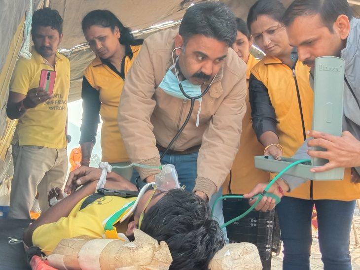 Mild earthquake, medical college building collapsed | भूकंप के हल्के ...