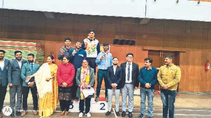 Fencing: Gold medal for Mohit, Ravi and Ajay | फेंसिंग: मोहित, रवि और ...