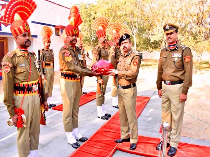 BSF IG reached India-Pak border | भारत-पाक बॉर्डर पहुंचे बीएसएफ IG ...