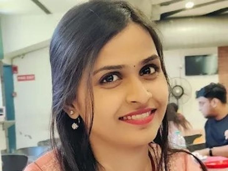 Nivedita became Assistant Branch Officer | निवेदिता बनी सहायक प्रशाखा पदाधिकारी: शिक्षकों ने दी ...