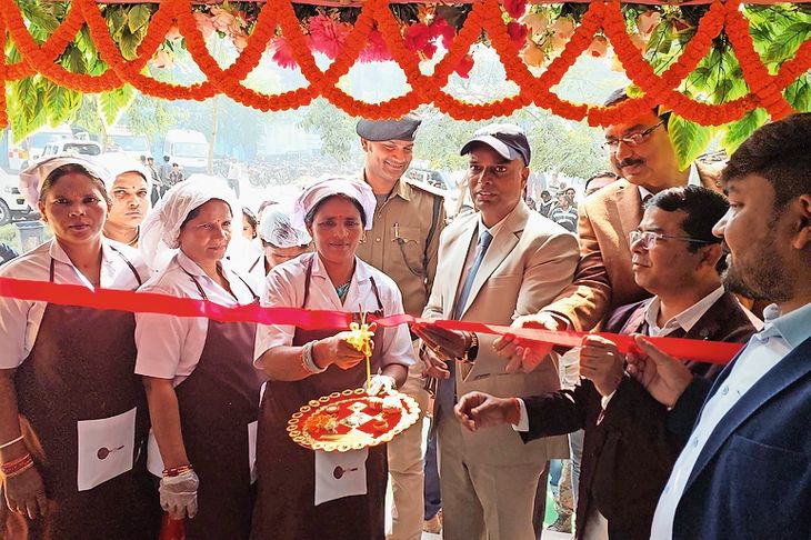 Inauguration of the new building of Jeevika Didi's kitchen | जीविका दीदी की रसोई के नए भवन का ...