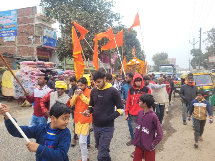 Worshiped Akshat Kalash reached Kako from Ayodhya and invitation is ...