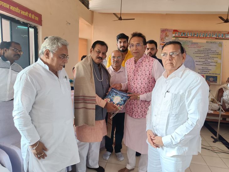 Devotees from across the state paid tribute to Lokmanya Saint Ratan ...