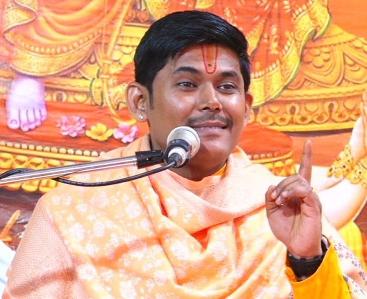 A day before the coronation, Kaikeyi asked for exile for Ram: Pandit ...