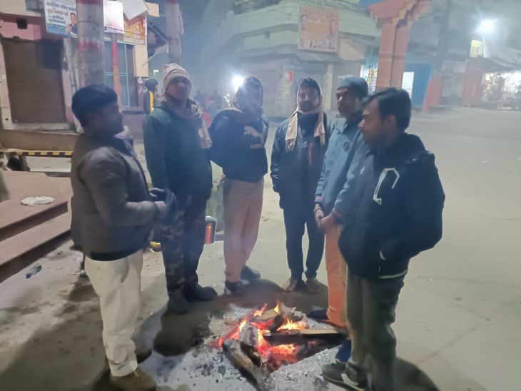 Cold wave continues in Anupshahar bulandshahr | अनूपशहर में ठंड का ...