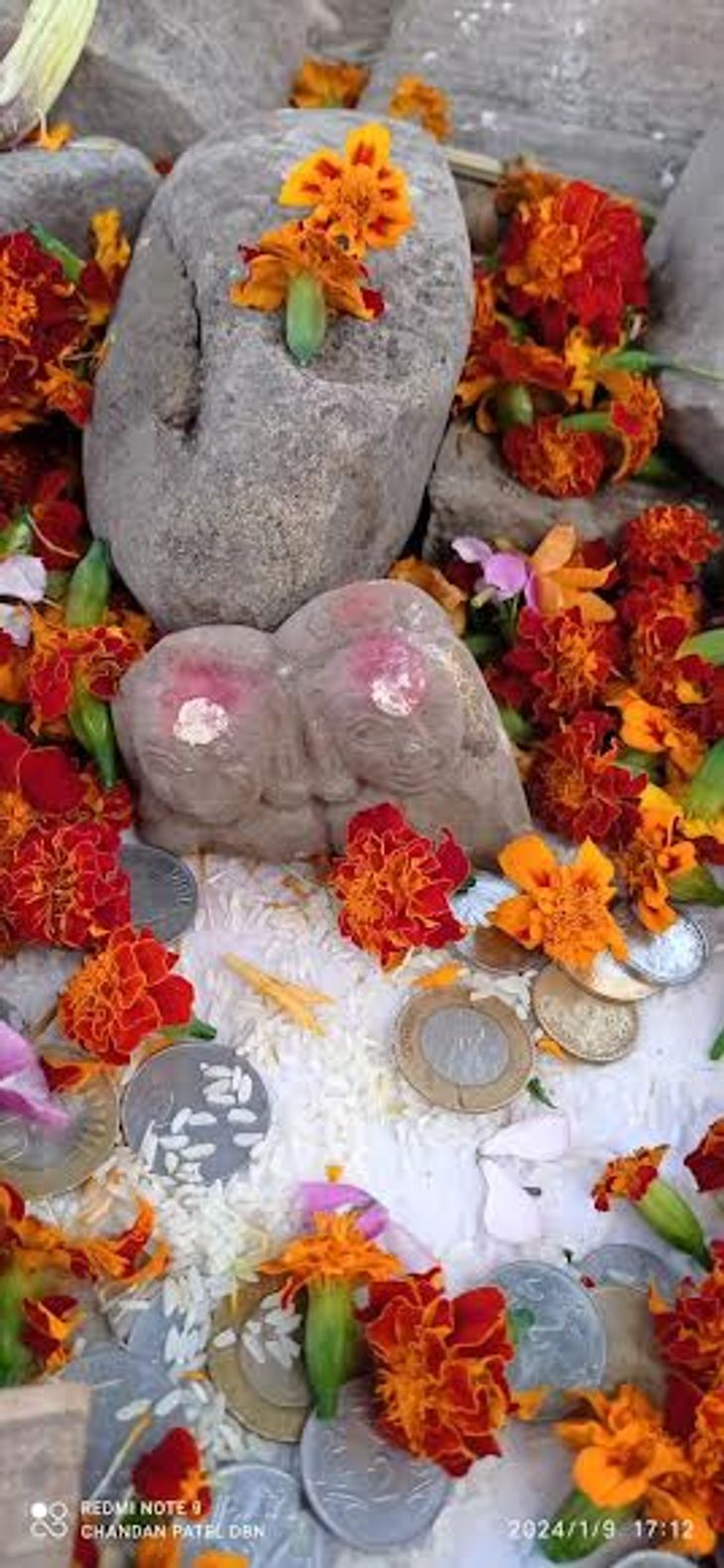 Ancient idols of Lord Shiva and Mother Parvati found in excavation ...