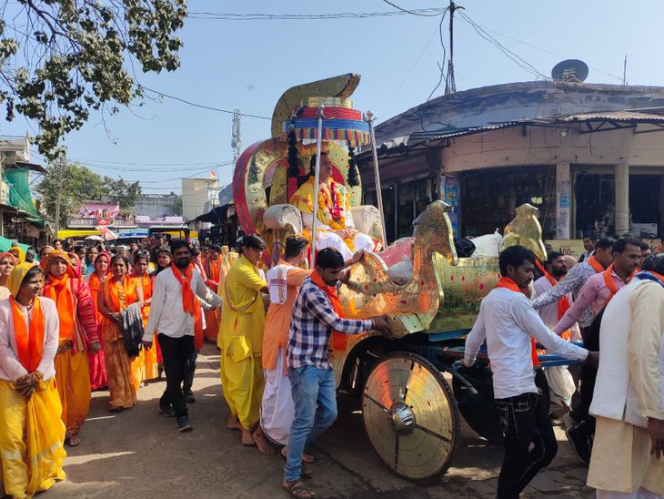 Five-day Shri Subodhini Rasamrit Mahotsav started - procession taken ...