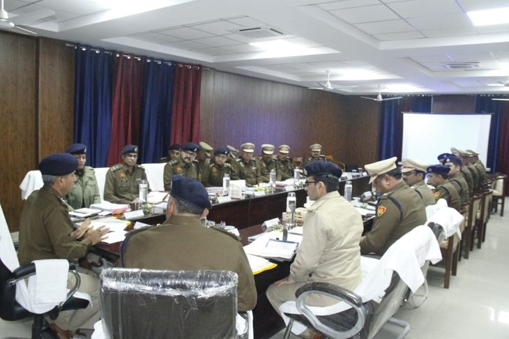 Dgps Instructions On Reviewing The Work Of 6 Superintendents Of Police