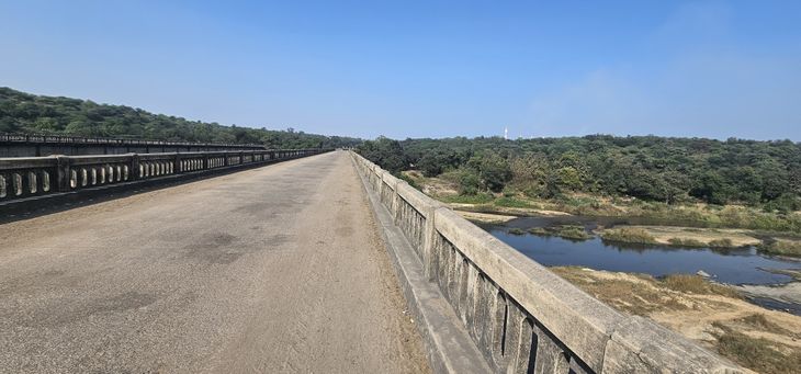 7.56 km. Two-lane road will be built for Rs 54 crore, bridge will be ...