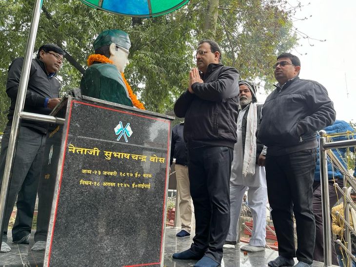 Subhash Chandra Bose's birth anniversary celebrated in Ballia | बलिया ...