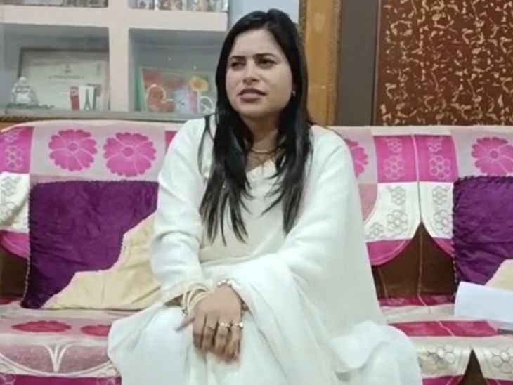 Poet Kavita Tiwari participated in the consecration | प्राण-प्रतिष्ठा में शामिल हुईं कवयित्री ...