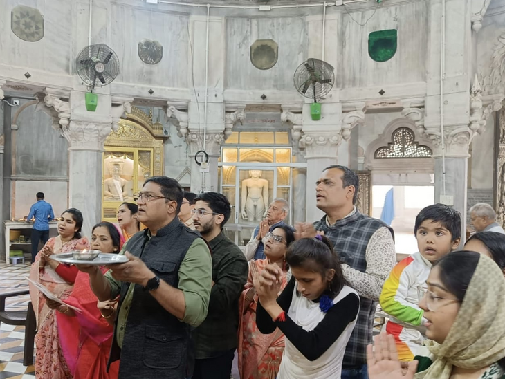 Grand auspicious entry took place in Padampura, Maharaj's most ...