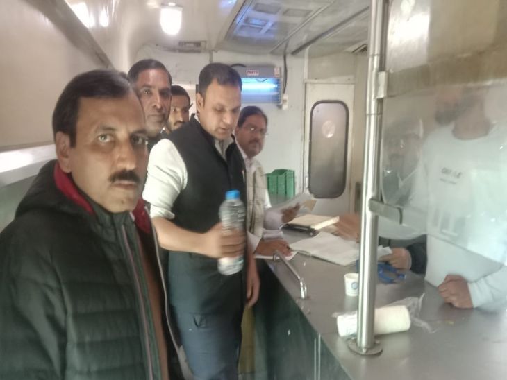 Rajasthan Kota 20 Kg Of Spoiled Food Items Found During Inspection Of